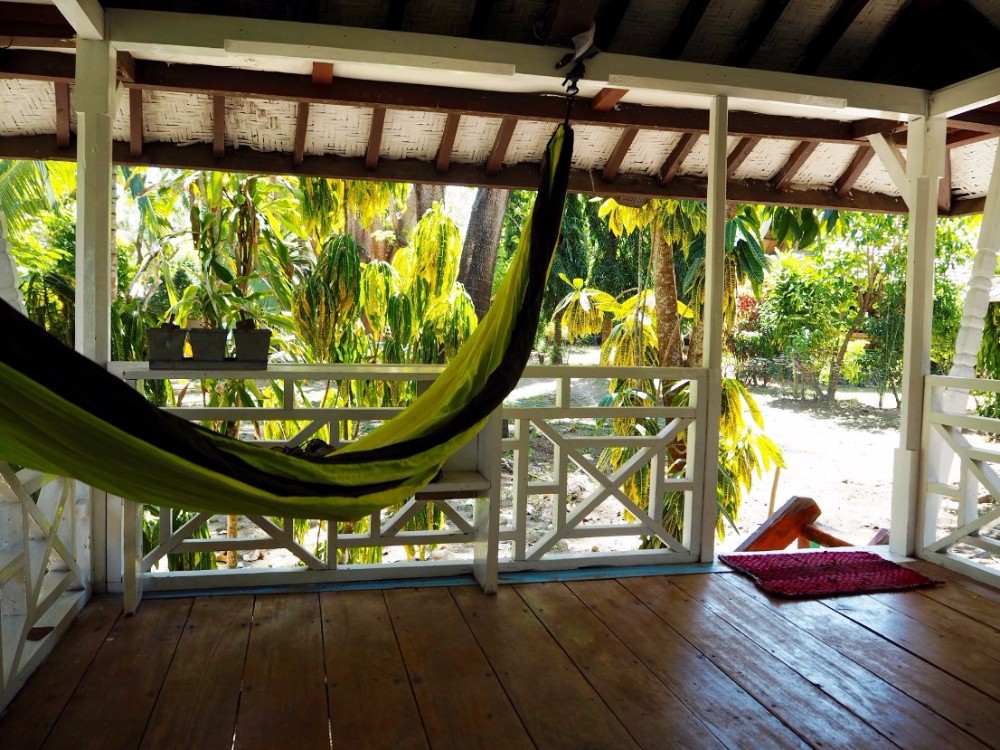 scar-reef-lodge-accommodation- West Sumbawa Surf Resort